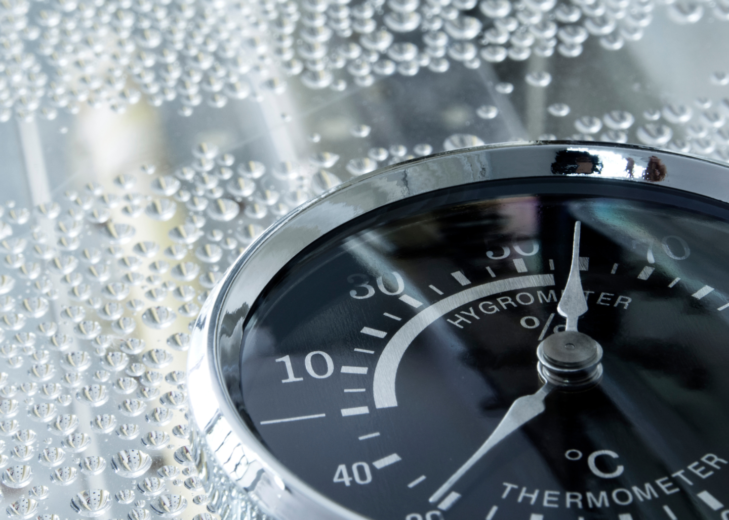 The effects of absolute humidity and movement on COVID-19 seasonality ...